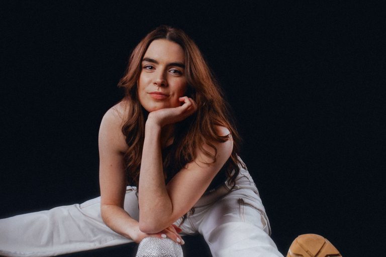 Interview: Amelia Hamilton – The Wee Review | Scotland’s arts and ...